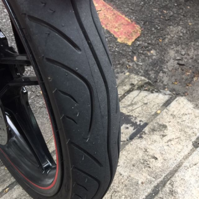 Tayar Duro Original Motor Y15zr Tyre, Motorbikes on Carousell