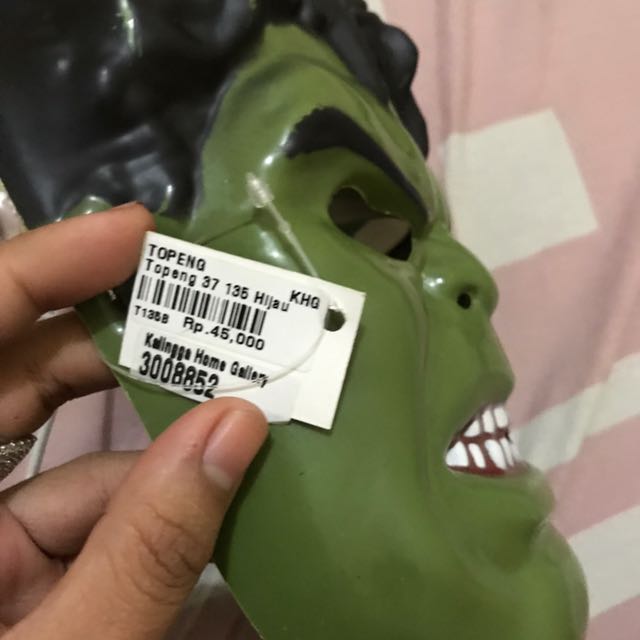 Topeng Hulk, Toys & Collectibles, Mainan di Carousell