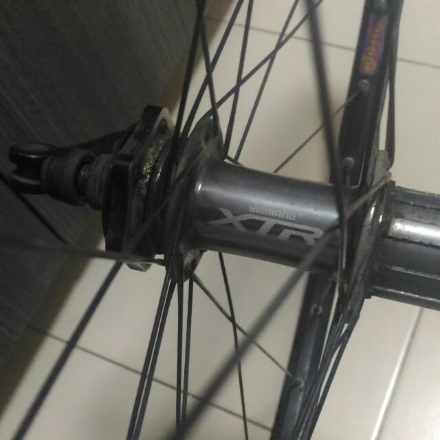 Shimano XTR wheelset 26" with center lock, Sports Equipment, Bicycles ...