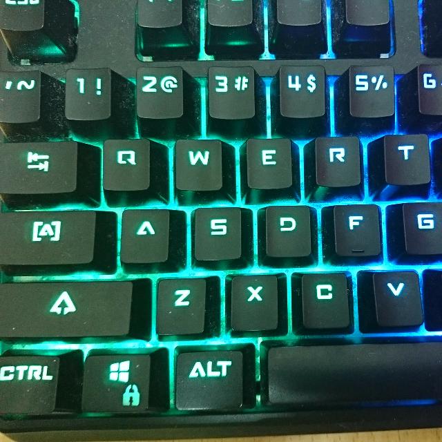 Fuhlen RGB Mechanical Keyboard, 電腦 ＆ 平板電腦, 電腦周邊產品, 電腦鍵盤及相關產品 - Carousell