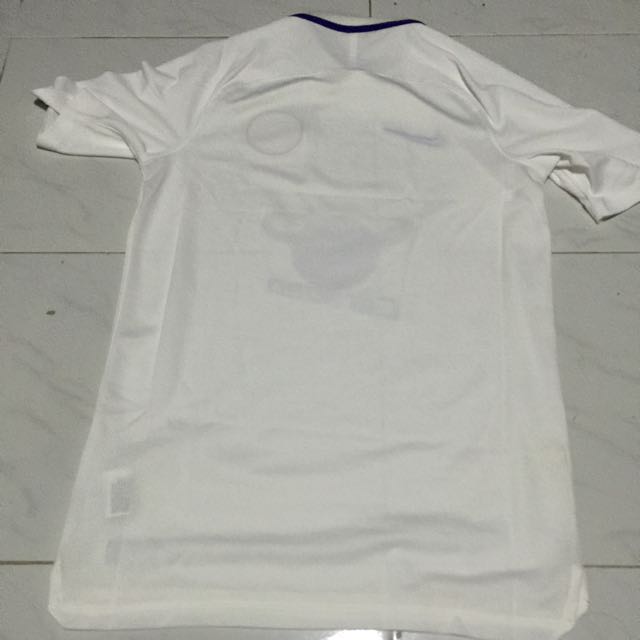 Chelsea Training Kit, Sports Equipment, Exercise & Fitness, Toning ...