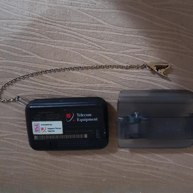 Motorola Pager Case N Chain, Hobbies & Toys, Memorabilia & Collectibles ...