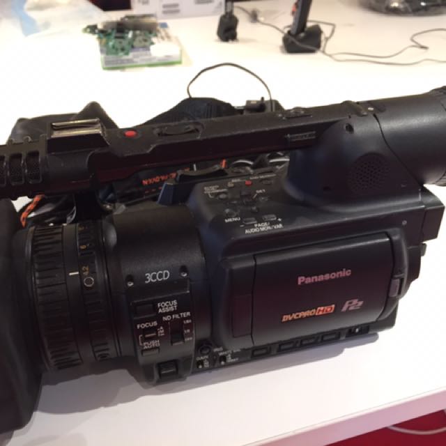 Panasonic HVX200 P2 Camera, Photography, Cameras on Carousell