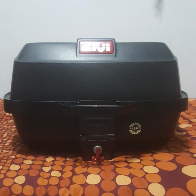 Givi Monokey Box, Motorcycles, Motorcycle Accessories on Carousell