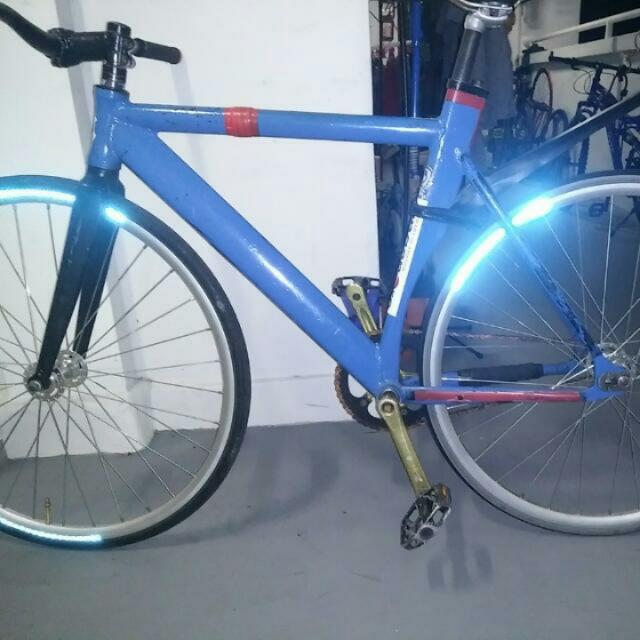 fixie frameset, Sports Equipment, Bicycles & Parts, Bicycles on Carousell