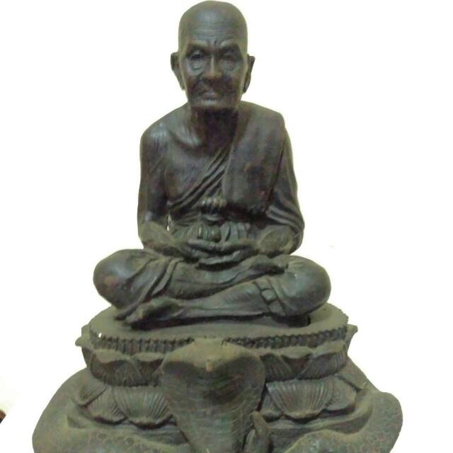 LP Thuad Thuat Bucha Wat Pakor, Hobbies & Toys, Memorabilia ...