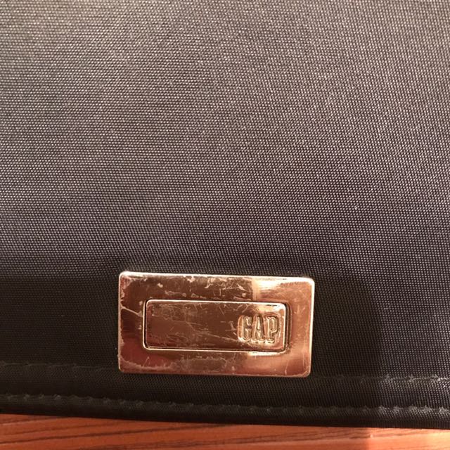 Vintage Black GAP Wallet, Women's Fashion, Bags & Wallets, Wallets ...