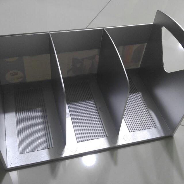 Book Organizer, Hobbies & Toys, Stationery & Craft, Stationery & School ...