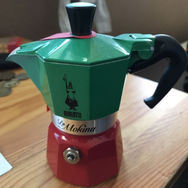 Limited Edition Moka Pot, TV & Home Appliances, Kitchen Appliances ...