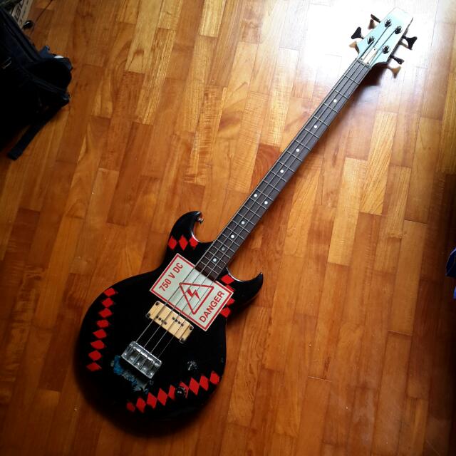 Aria Pro II Bass Guitar Cardinal Series CSB-380, Hobbies & Toys, Music & Media, Musical ...