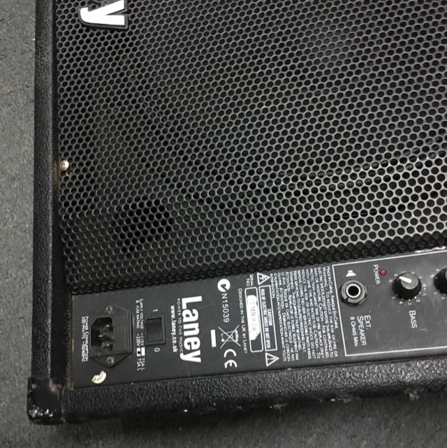 Laney CP-15 Powered Wedge Monitor Speaker, Computers & Tech, Parts ...