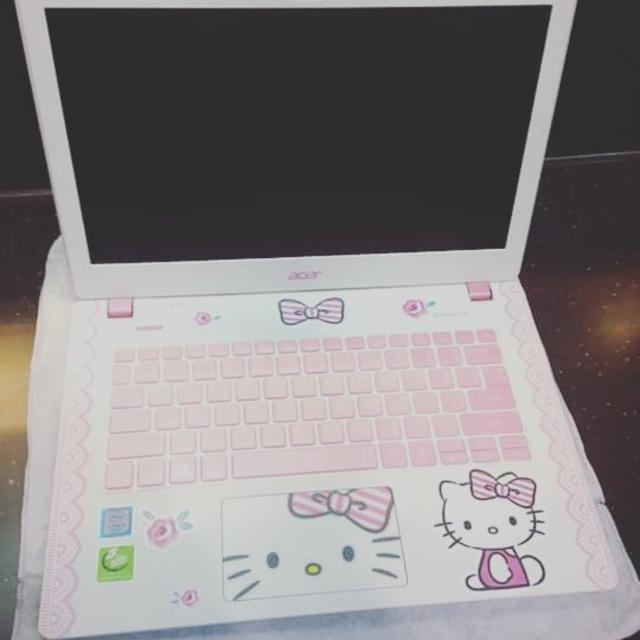 (Reserved) Acer Hello Kitty Laptop Limited EDITION (Hermes / Chanel ...