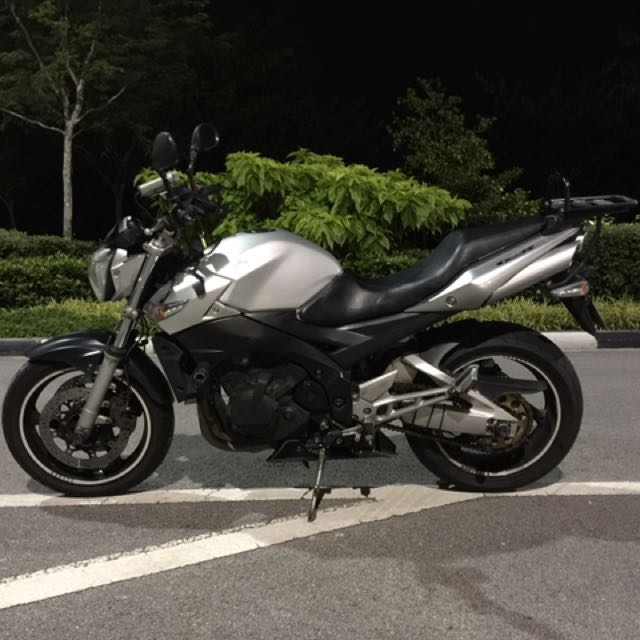 Suzuki GSR400, Motorcycles, Motorcycles for Sale, Class 2A on Carousell