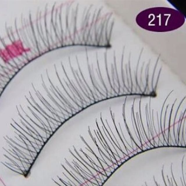 Taiwan Eye Lashes, Beauty & Personal Care, Face, Makeup on Carousell