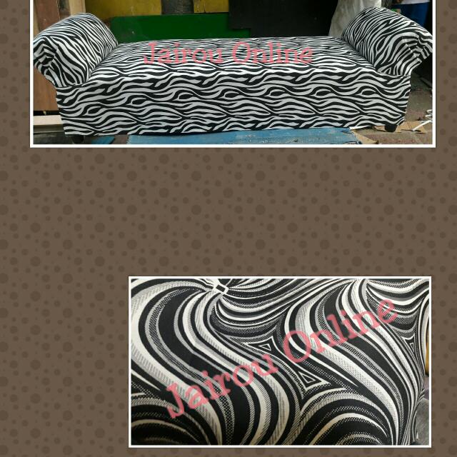 HELLO KITTY/LTYPE SOFA/CLEOPATRA SOFA/STORAGE BOX, Babies & Kids, Baby ...