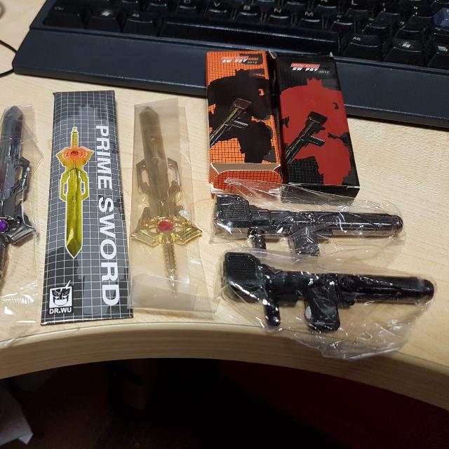 Transformers Dr Wu Weapons Bundle of 4 - Megatron Swords and Optimus ...