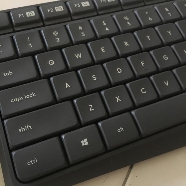 Logic Wireless Keyboard And Mouse., Computers & Tech, Parts ...