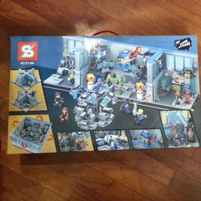 Marvel Avengers HQ headquarters lab Hulk Thor black widow ironman ...