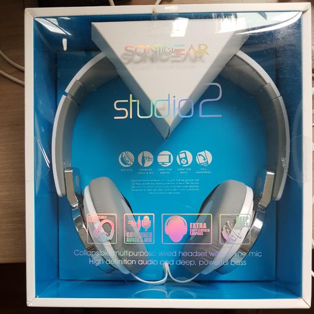 Sonicgear Studio 2 Headphones, Audio, Headphones & Headsets on Carousell