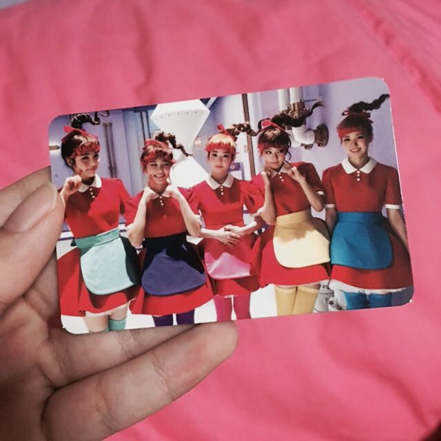Red Velvet The Red Dumb Dumb Group Photocard, Hobbies & Toys ...
