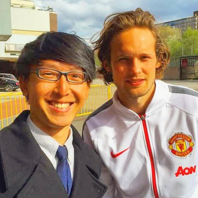 Signed jersey by Daley Blind with birthday message, Sports Equipment ...