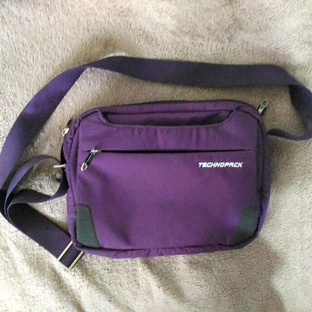 Technopak Travel Bag, Women's Fashion, Bags & Wallets, Backpacks on ...