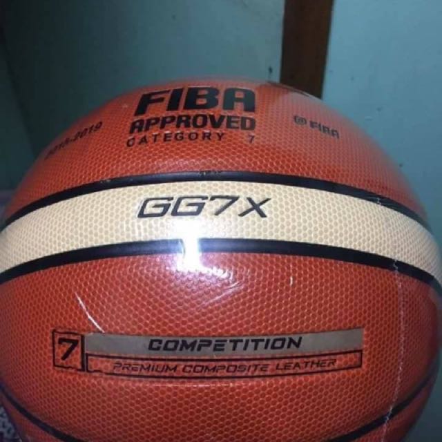 Molten GG7X balls, Sports Equipment, Sports & Games, Skates ...