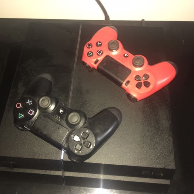Used PS4, 2 Controllers And Games, Video Gaming, Gaming Accessories ...
