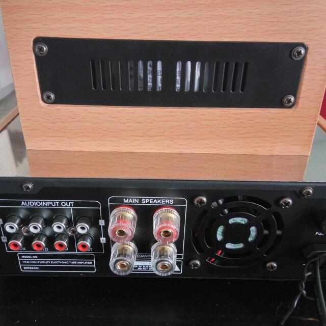 AV 400 Tube Amplifier, Audio, Other Audio Equipment on Carousell