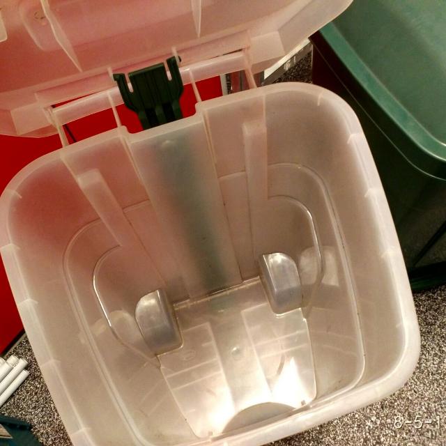 Dustbin , NEA Approved!!, TV & Home Appliances, Kitchen Appliances ...