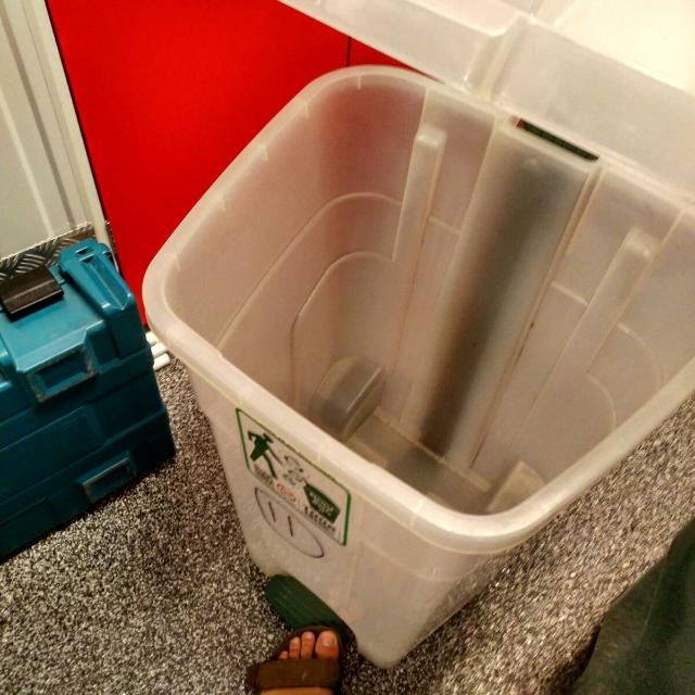 Dustbin , NEA Approved!!, TV & Home Appliances, Kitchen Appliances ...