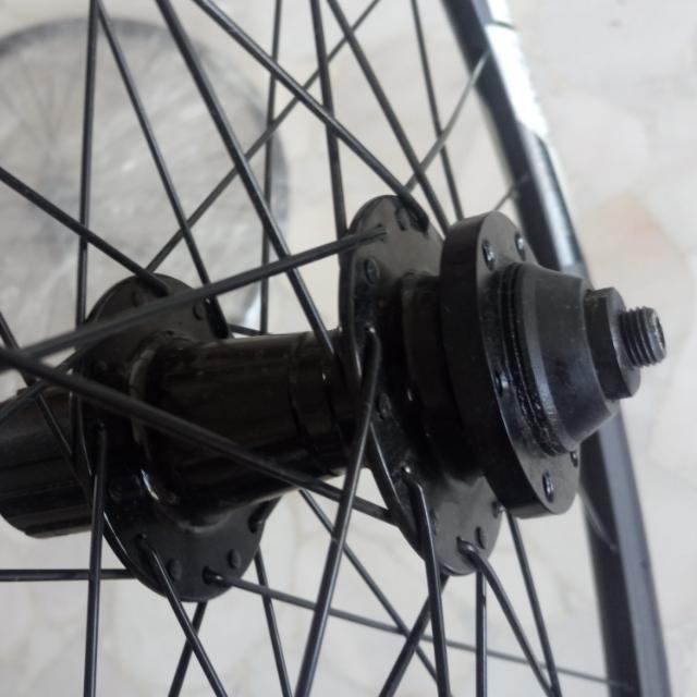 Giant Wheelset 27.5, Sports Equipment, Bicycles & Parts, Bicycles on ...