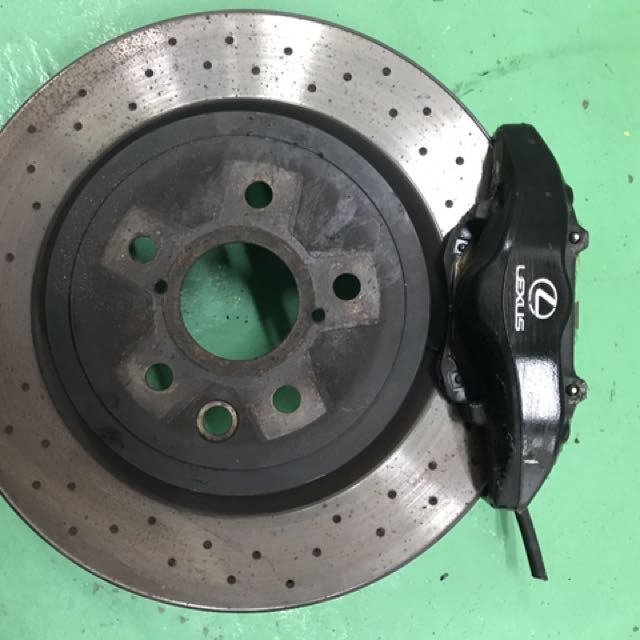 Lexus ISF Stock Brake Kit, Car Accessories on Carousell