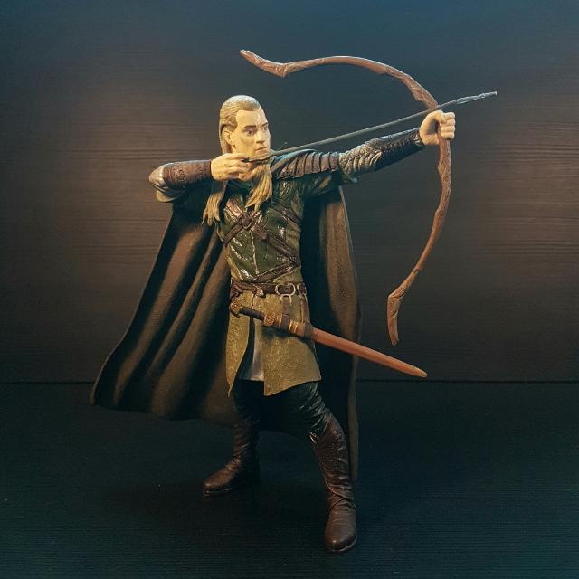 The Lord Of The Rings The Two Towers Legolas Applause Statue Figure 9 ...