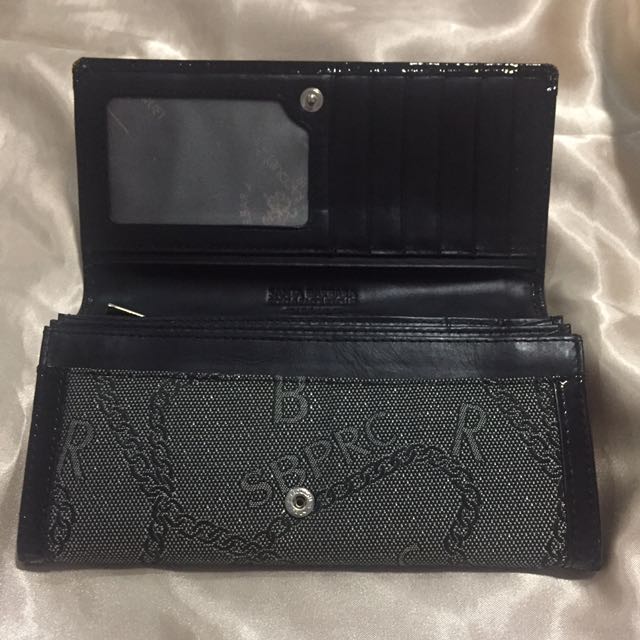Santa Barbara wallet, Women's Fashion, Bags & Wallets, Wallets & Card ...