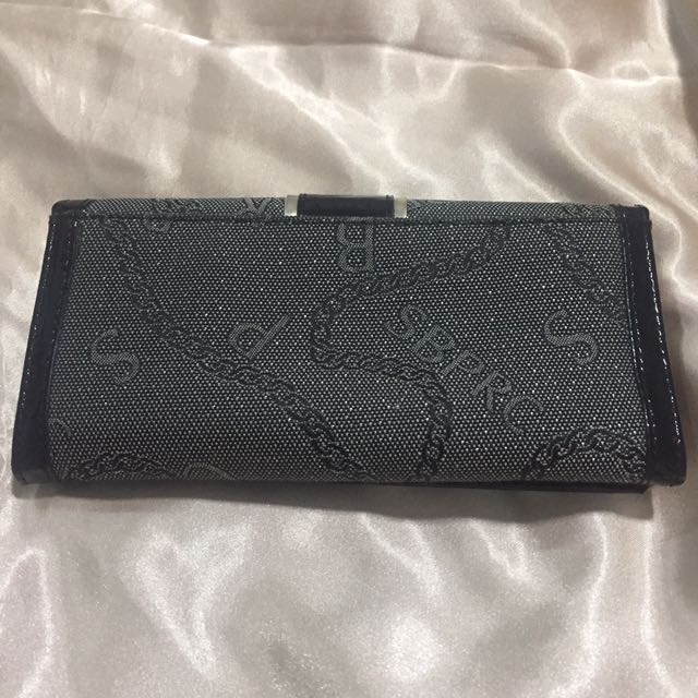 Santa Barbara wallet, Women's Fashion, Bags & Wallets, Wallets & Card ...