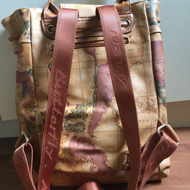World Map Backpack, Women's Fashion, Bags & Wallets, Backpacks on Carousell