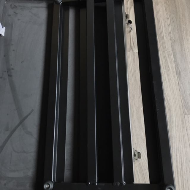Hard Casing With Pedalboard (Pedaltrain-size), Hobbies & Toys, Music ...