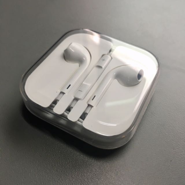 Original Apple Earpods, Computers & Tech, Parts & Accessories, Chargers ...