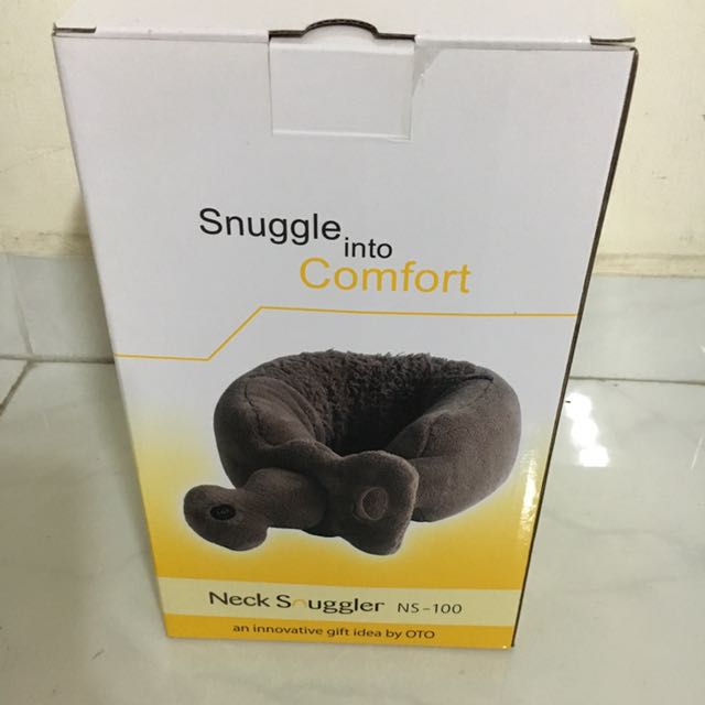 OTO Neck Snuggle, Health & Nutrition, Massage Devices on Carousell