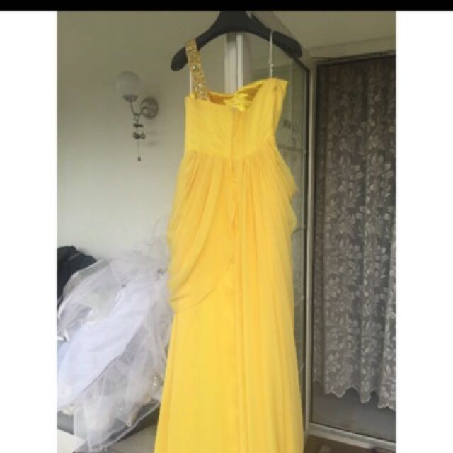 Yellow Toga Gown, Women's Fashion, Dresses & Sets, Evening dresses ...