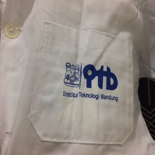 Jaslab ITB, Fesyen Wanita, Pakaian Wanita di Carousell