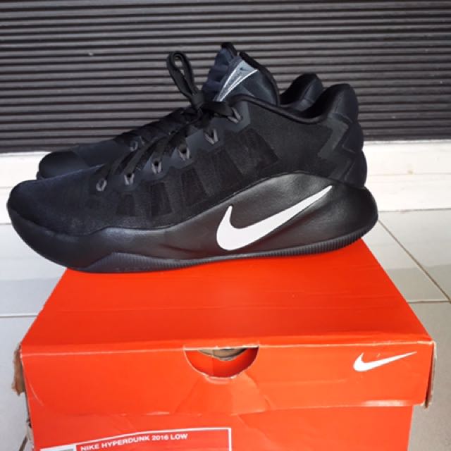 Nike Hyperdunk 2016 Low, Men's Fashion, Footwear, Sneakers on Carousell