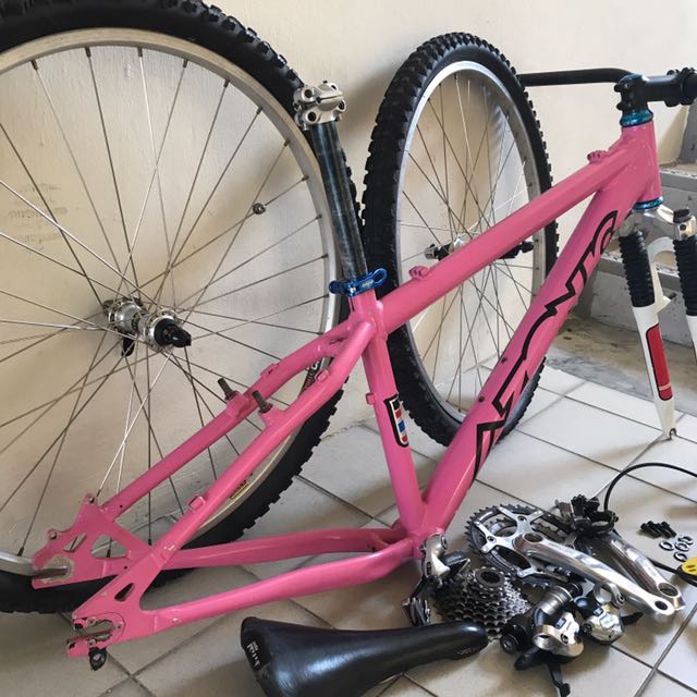 Azonic Steelhead 26" frame/headset/handlebar/stem and fork ONLY, Sports ...