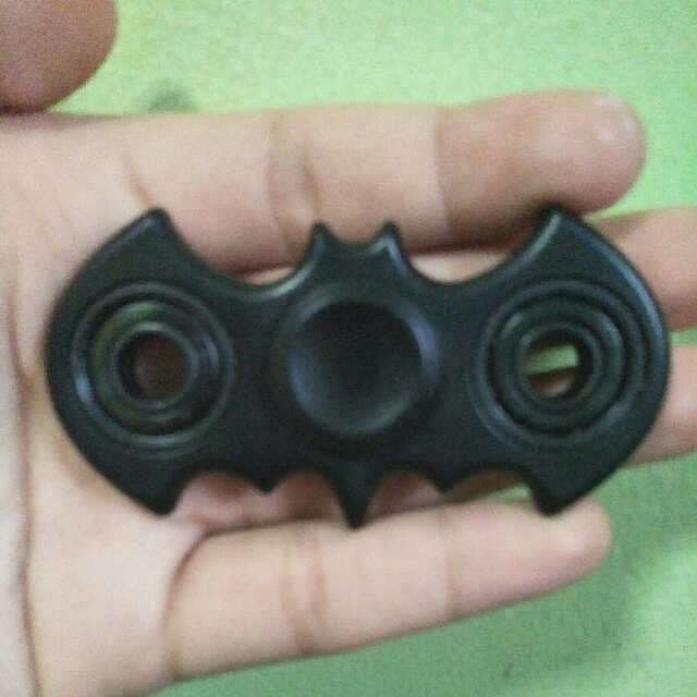 bat bi-spinner, Everything Else on Carousell