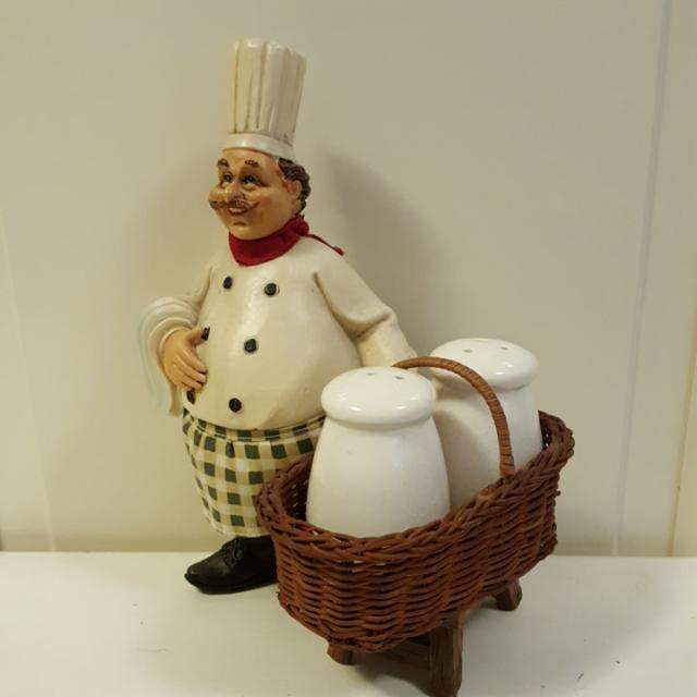 Decorative Chef Figure For Pepper & Salt, Furniture & Home Living ...