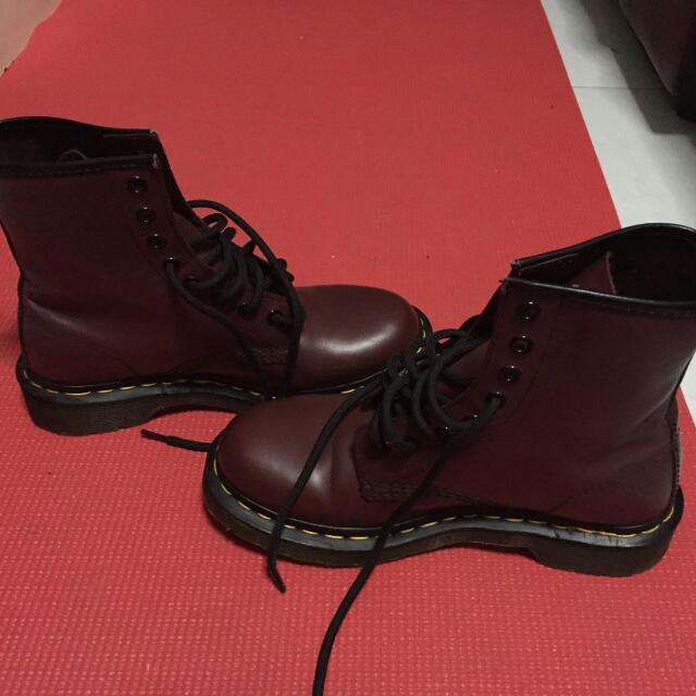 Dr Martens 1460 Cherry Red, Women's Fashion, Footwear, Boots on Carousell