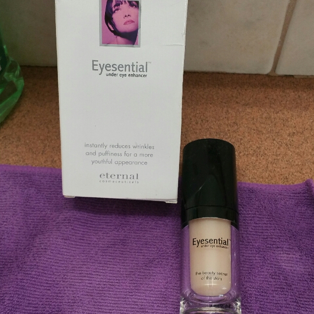 Eyesential Under eye Enhancer, Health & Beauty, Makeup on Carousell