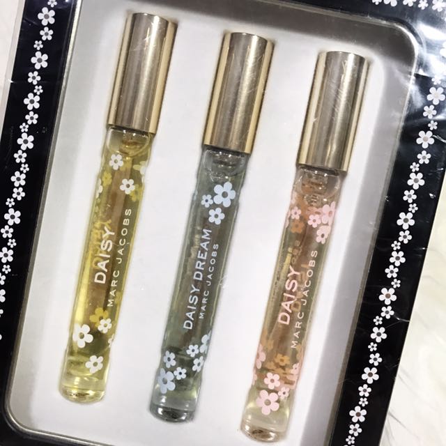 Marc Jacobs Daisy Rollerball Trio, Men's Fashion, Bags, Belt bags ...