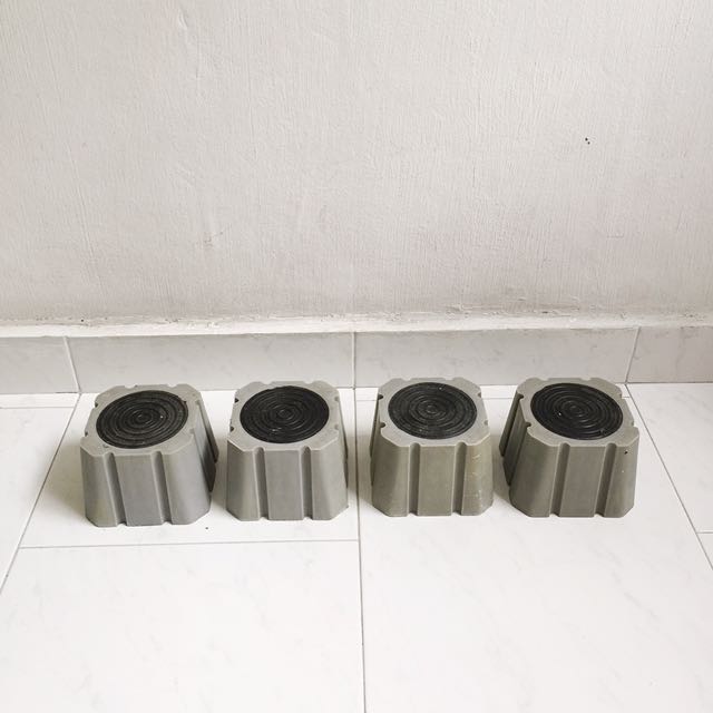 Plastic Base Support Blocks / Cubes, Furniture & Home Living, Home ...